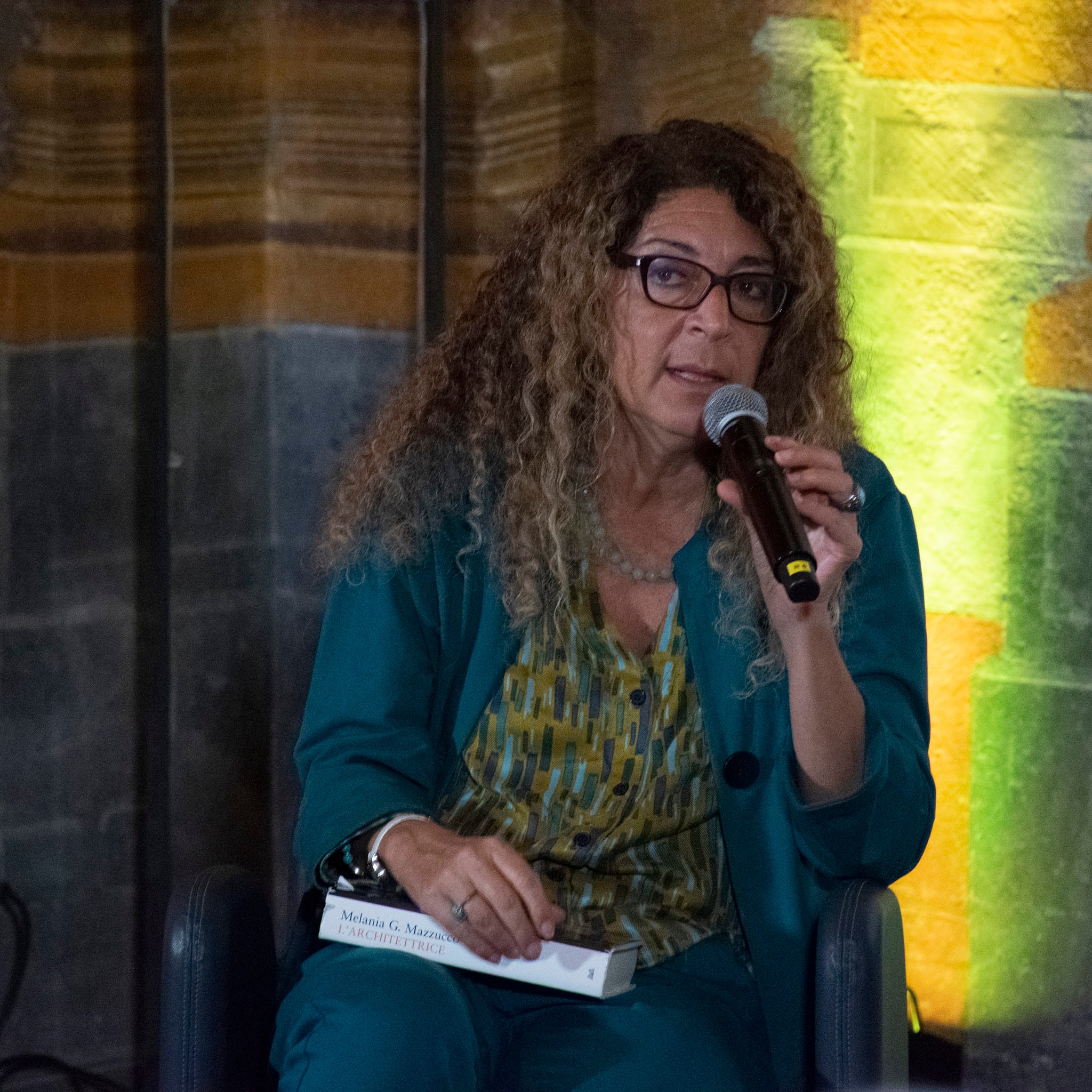 Melania Mazzucco | archeologiavocidalpassato