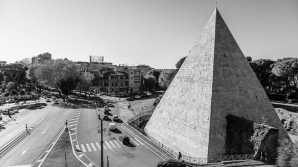 Piramide Roma Via Veneto Via Veneto | Turismo Roma Qr